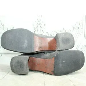 Geier Wally | Shoes | Geier Wally Gray Suede Side Zip Casual Heeled ...